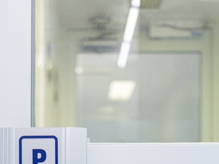 Medical Plastic Parts: Injection Molding Cleanroom - Midstate Mold ...